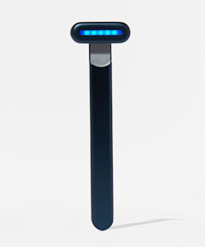 Anti-Breakout Skincare Wand With Blue Light Therapy - BEAUTY BAY